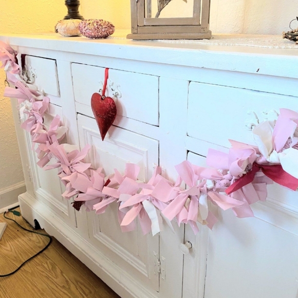Shabby Chic Valentine Grandma's Garlands | Accents | 4 Foot Shabby Chic ...
